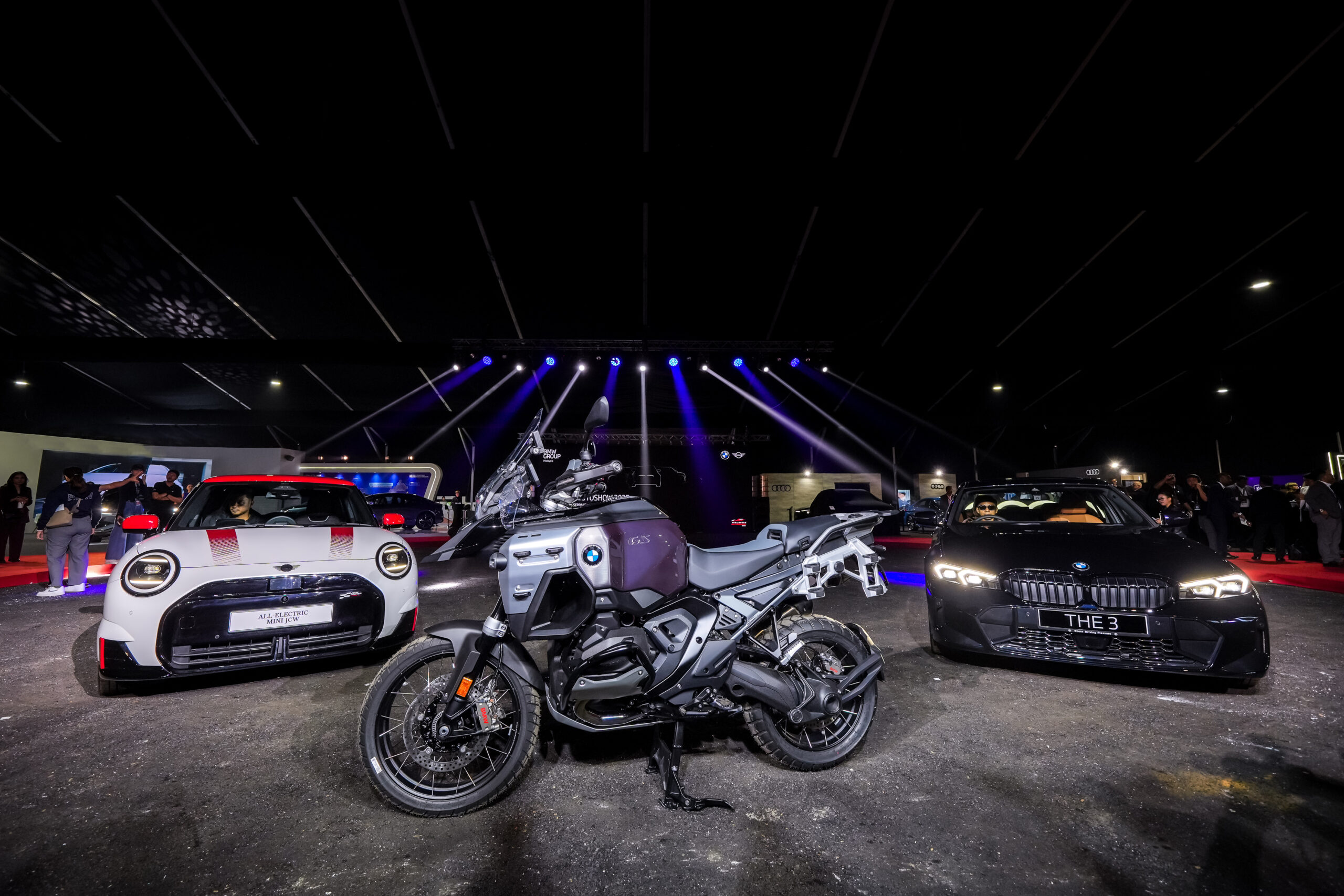 BMW Motorrad Malaysia Unveils the All-New BMW R 1300 GS Adventure at ...