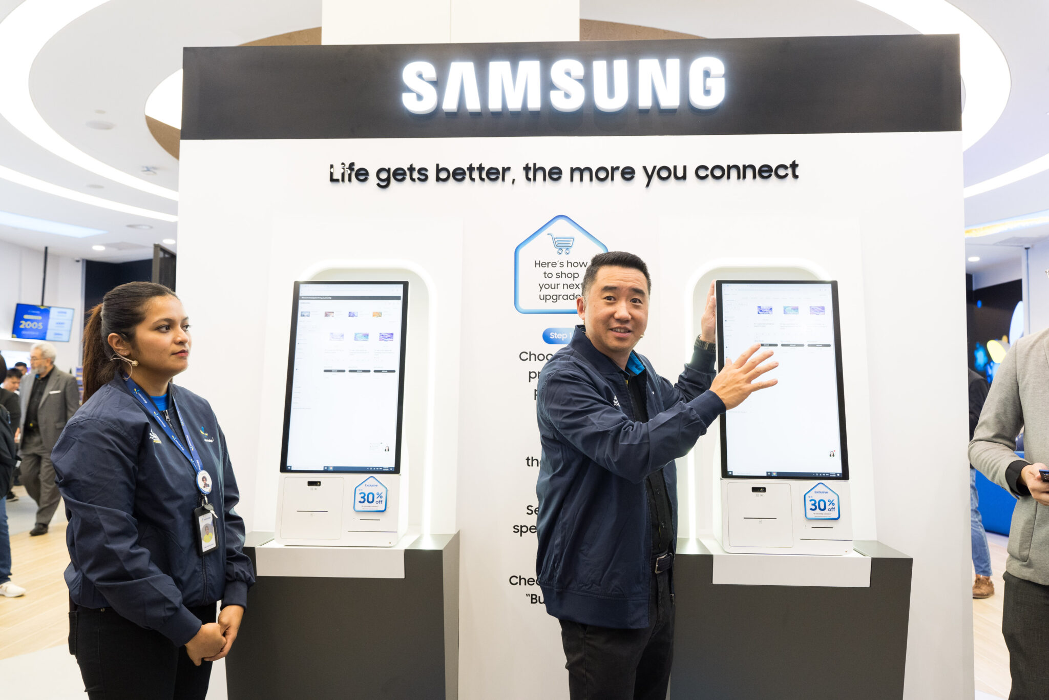 CelcomDigi Launches Experiential Flagship Store ‘Life’ to Redefine ...